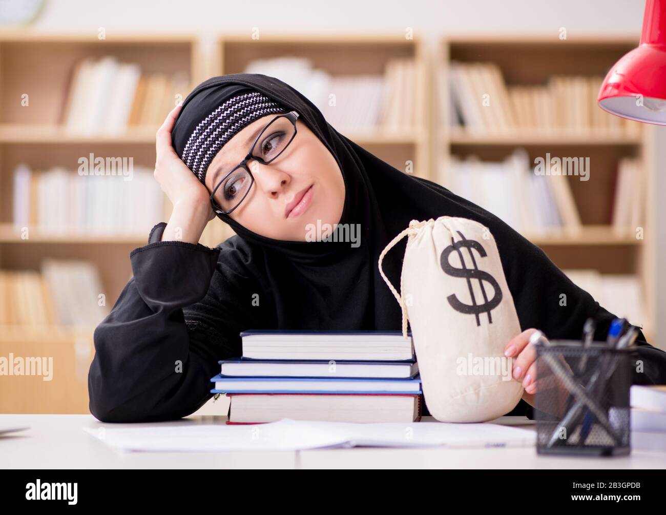 The muslim girl in hijab studying preparing for exams Stock Photo - Alamy