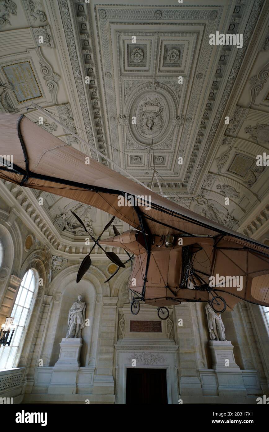 The original Clément Ader's Avion III aircraft displaying at the Musée ...
