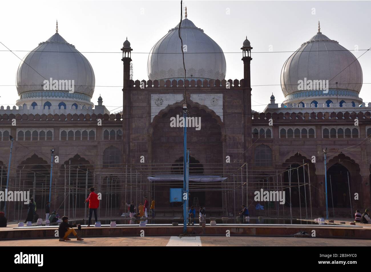 Jama masjid front view hi-res stock photography and images - Alamy