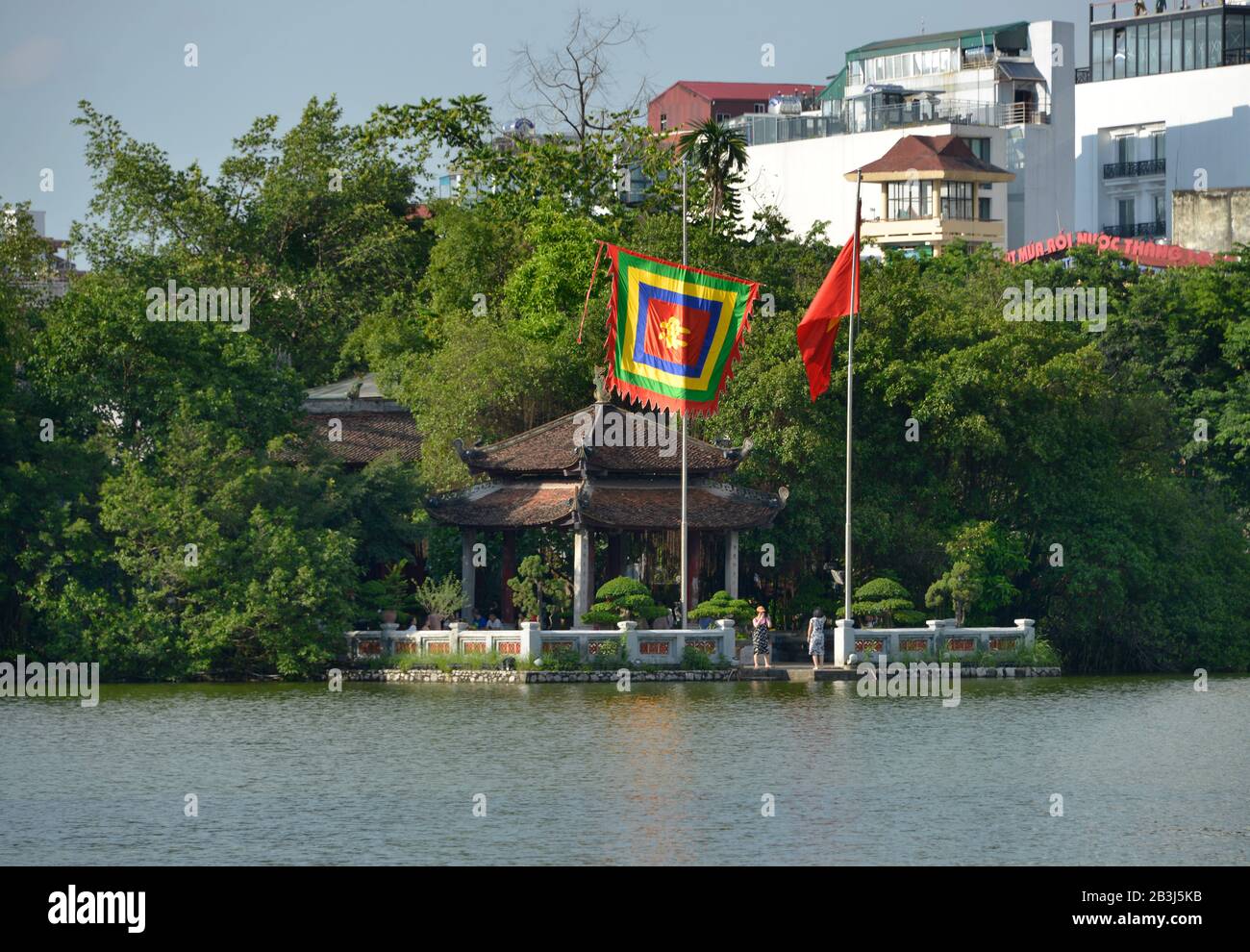 Jadeberg-Tempel Den Ngoc Son, Hoan-Kiem-See, Hanoi, Vietnam Stock Photo ...