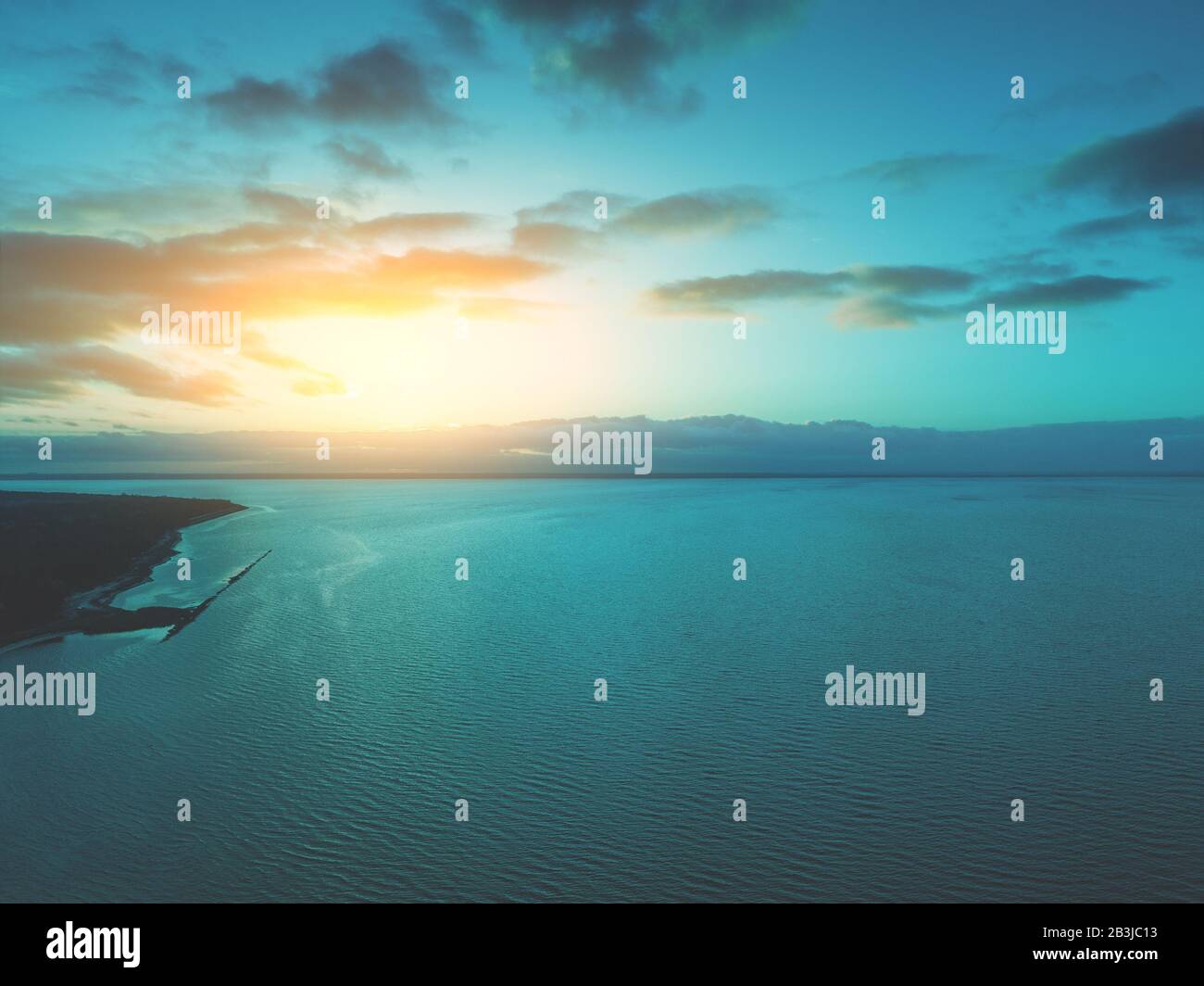 Dawn over sea aerial view hi-res stock photography and images - Alamy