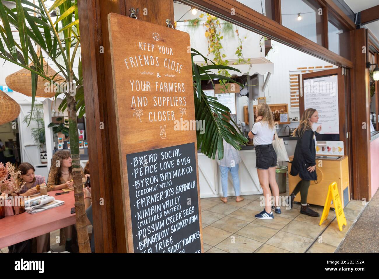 Combi cafe hi-res stock photography and images - Alamy