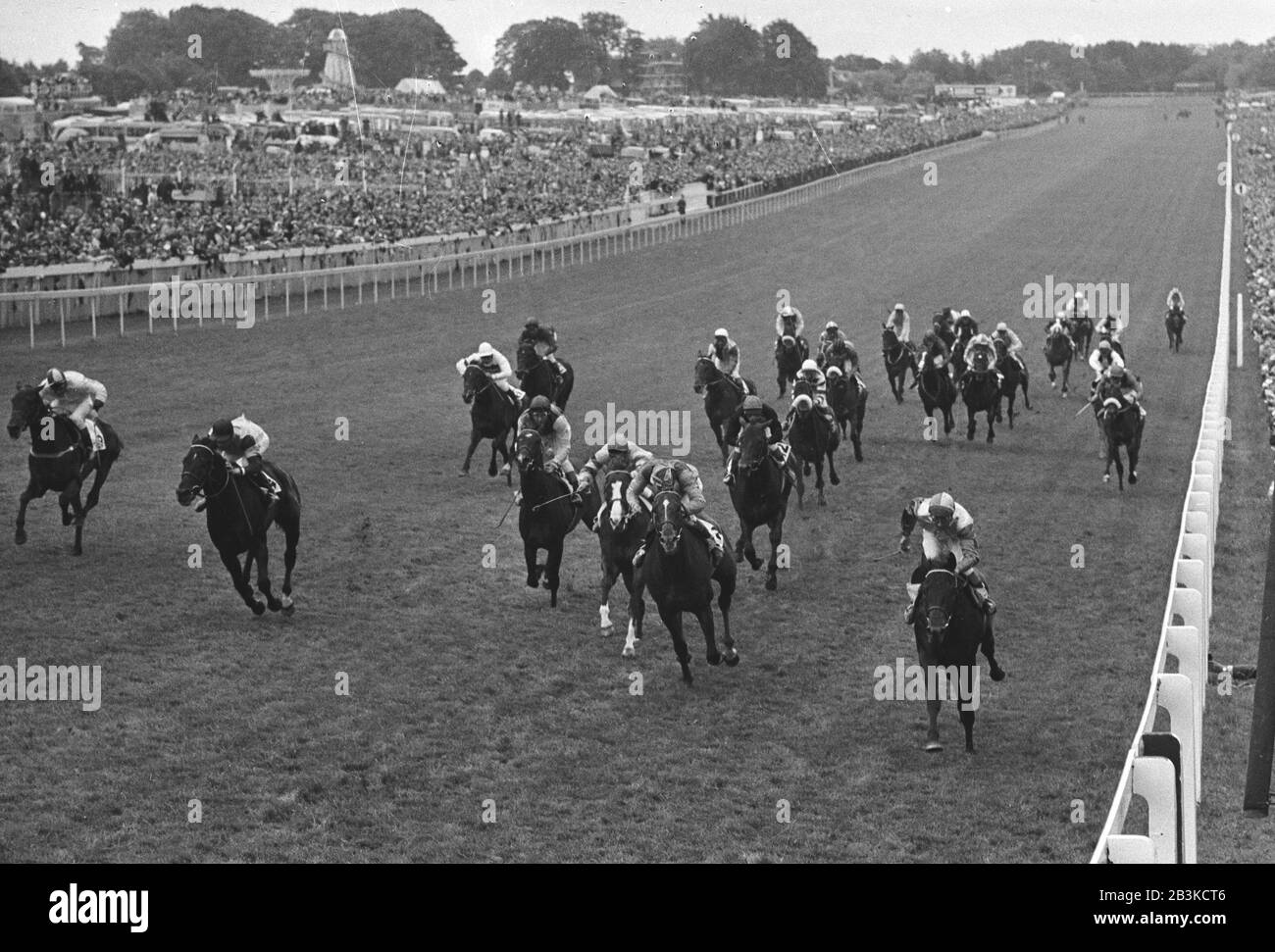Horse race finishing post Black and White Stock Photos & Images - Alamy