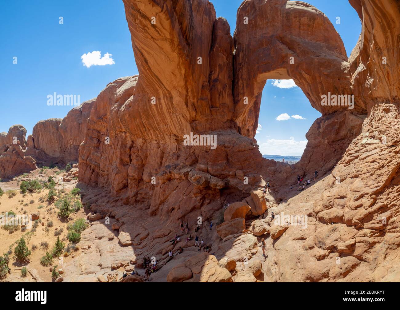 Arches National Park, Utah, United States [Double, Tunnel, Delicate ...