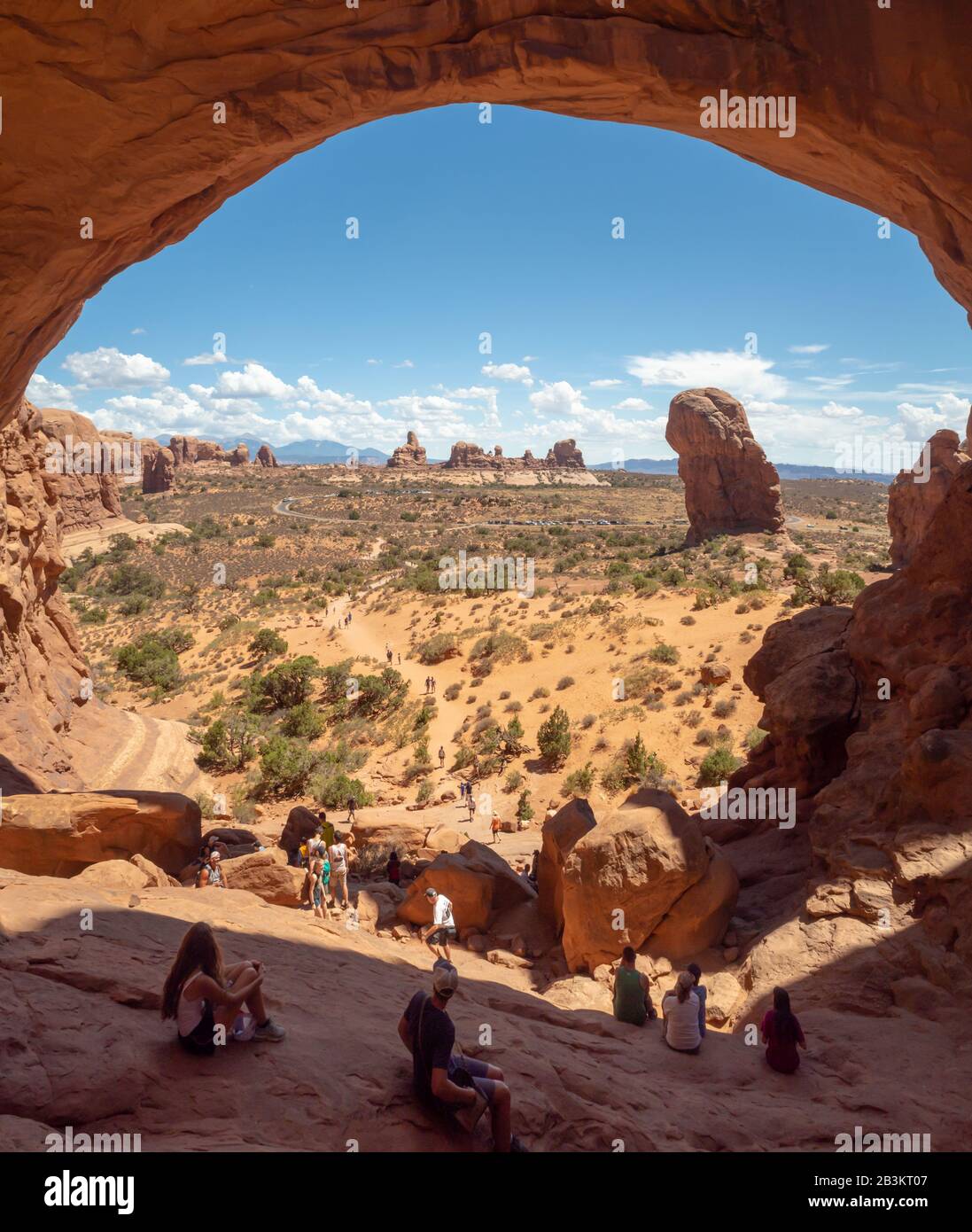 Arches National Park, Utah, United States [Double, Tunnel, Delicate ...