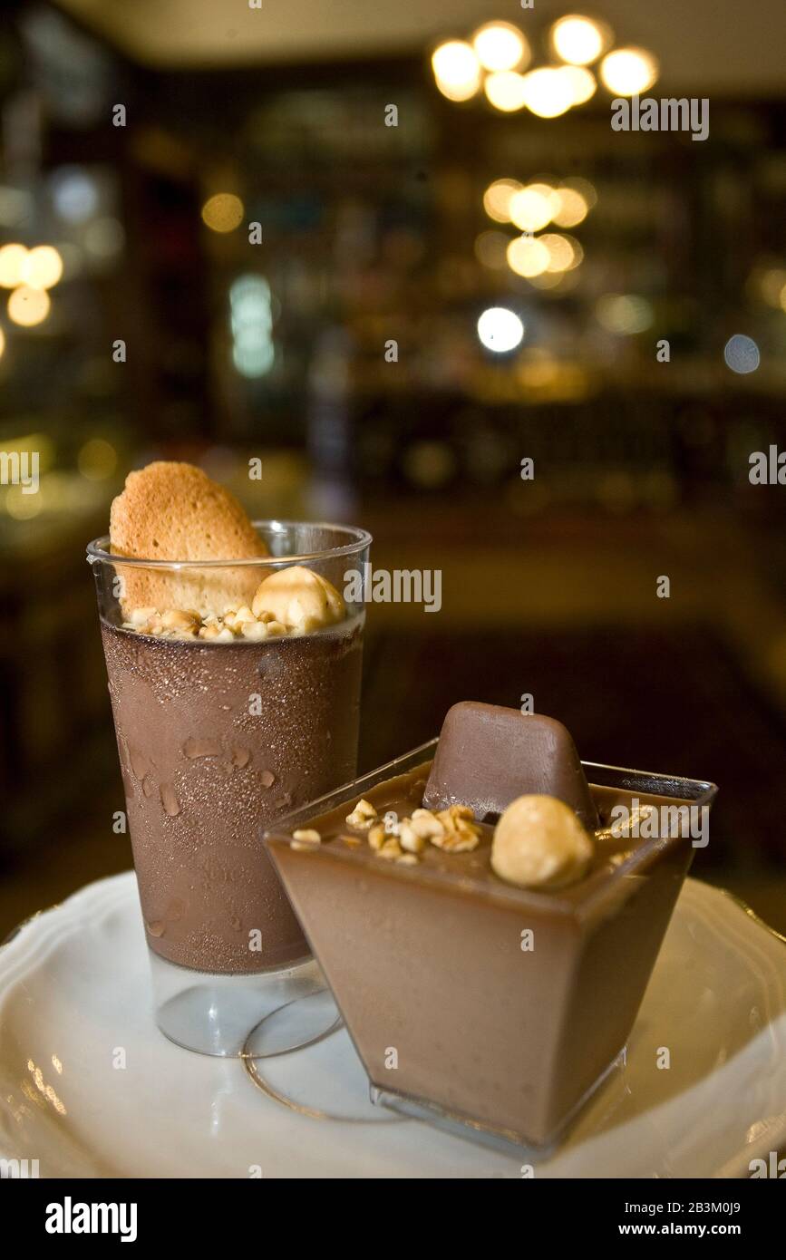 Gianduia cream hi-res stock photography and images - Alamy