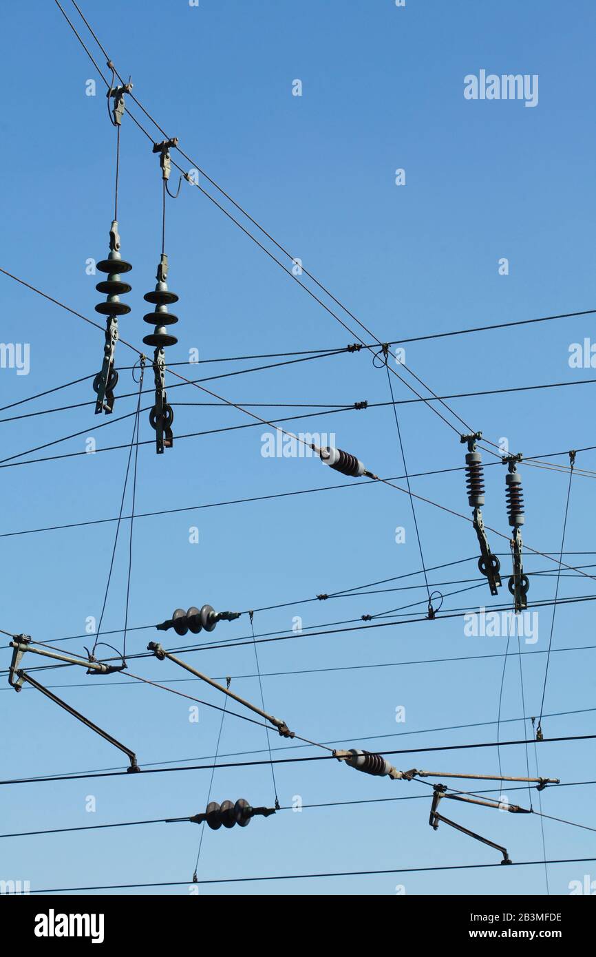 Overhead rail power lines hi-res stock photography and images - Alamy