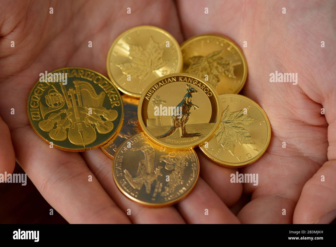 Goldmuenzen hi-res stock photography and images - Alamy