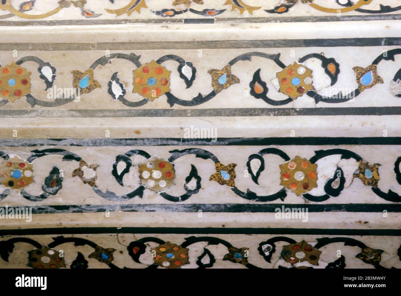 Pietra dura, precious stones marble inlay work, Taj Mahal, Agra, Uttar ...