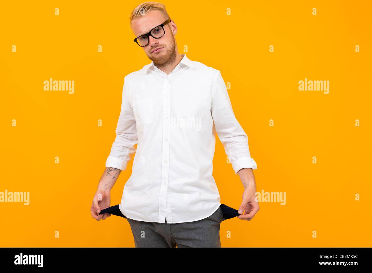 Poor guy hi-res stock photography and images - Alamy