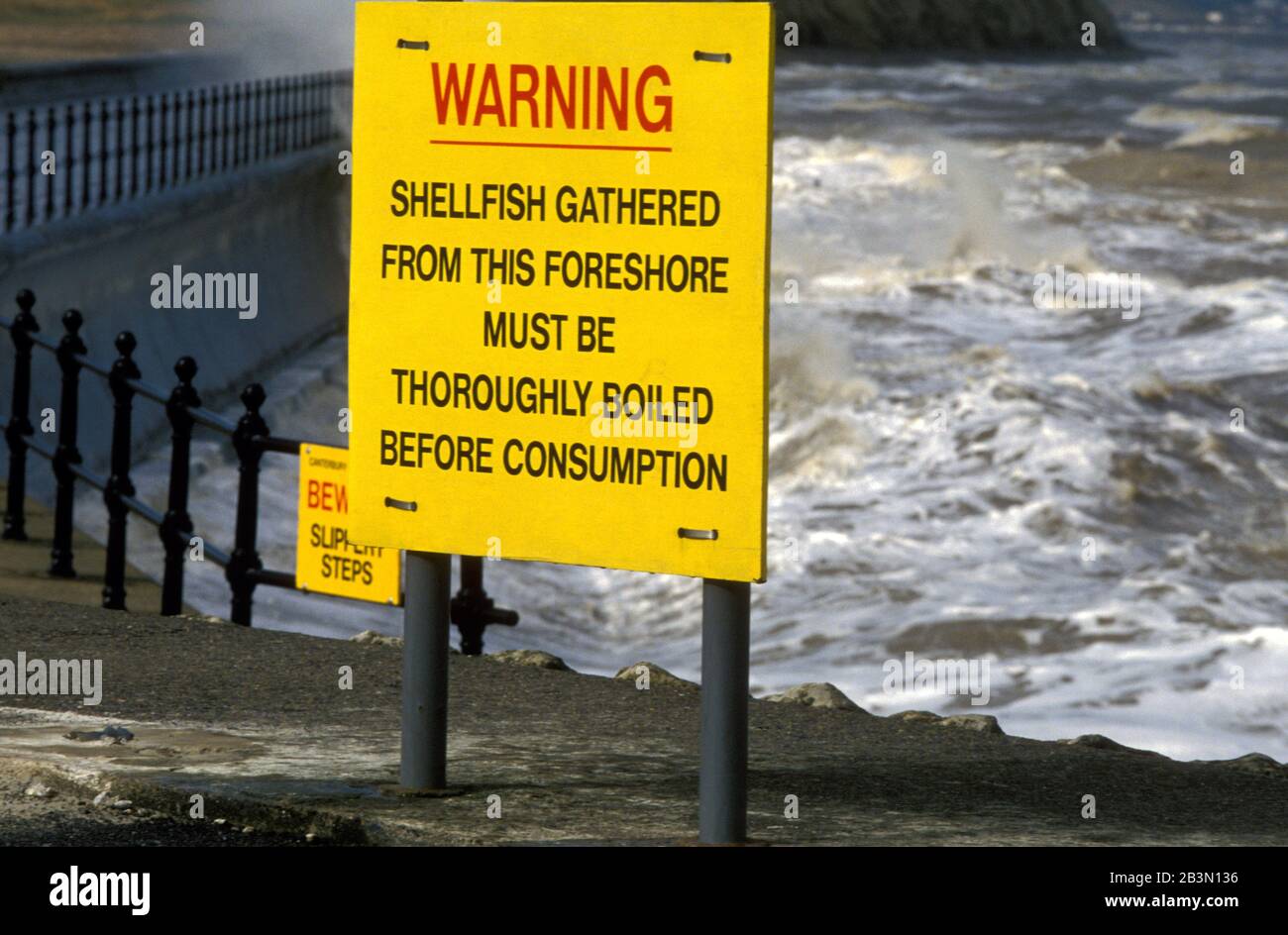 Shellfish warning sign - must be thoroughly washed before consumption ...