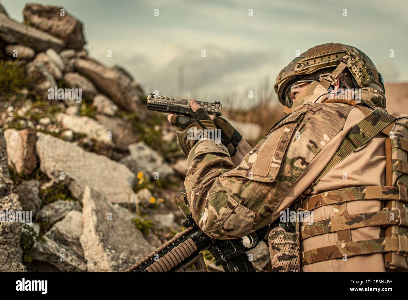 Airsoft photos in action Stock Photo - Alamy
