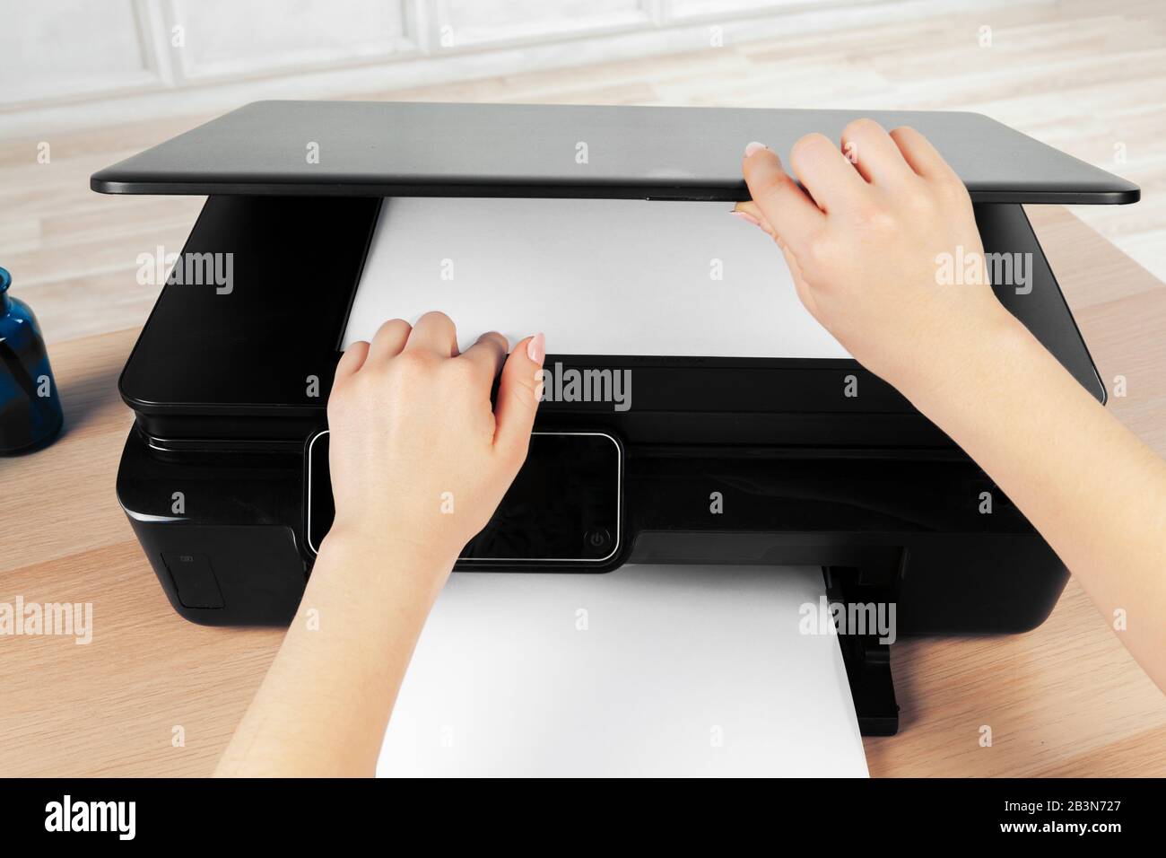 Photocopy machine hi-res stock photography and images - Alamy