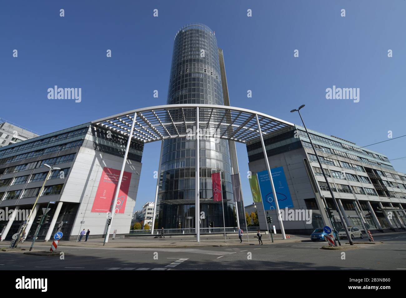Rwe turm hi-res stock photography and images - Alamy