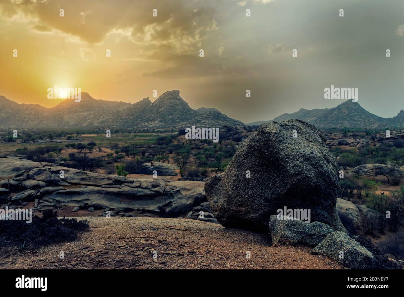Sunset over Bera, Rajasthan, India, Asia Stock Photo - Alamy