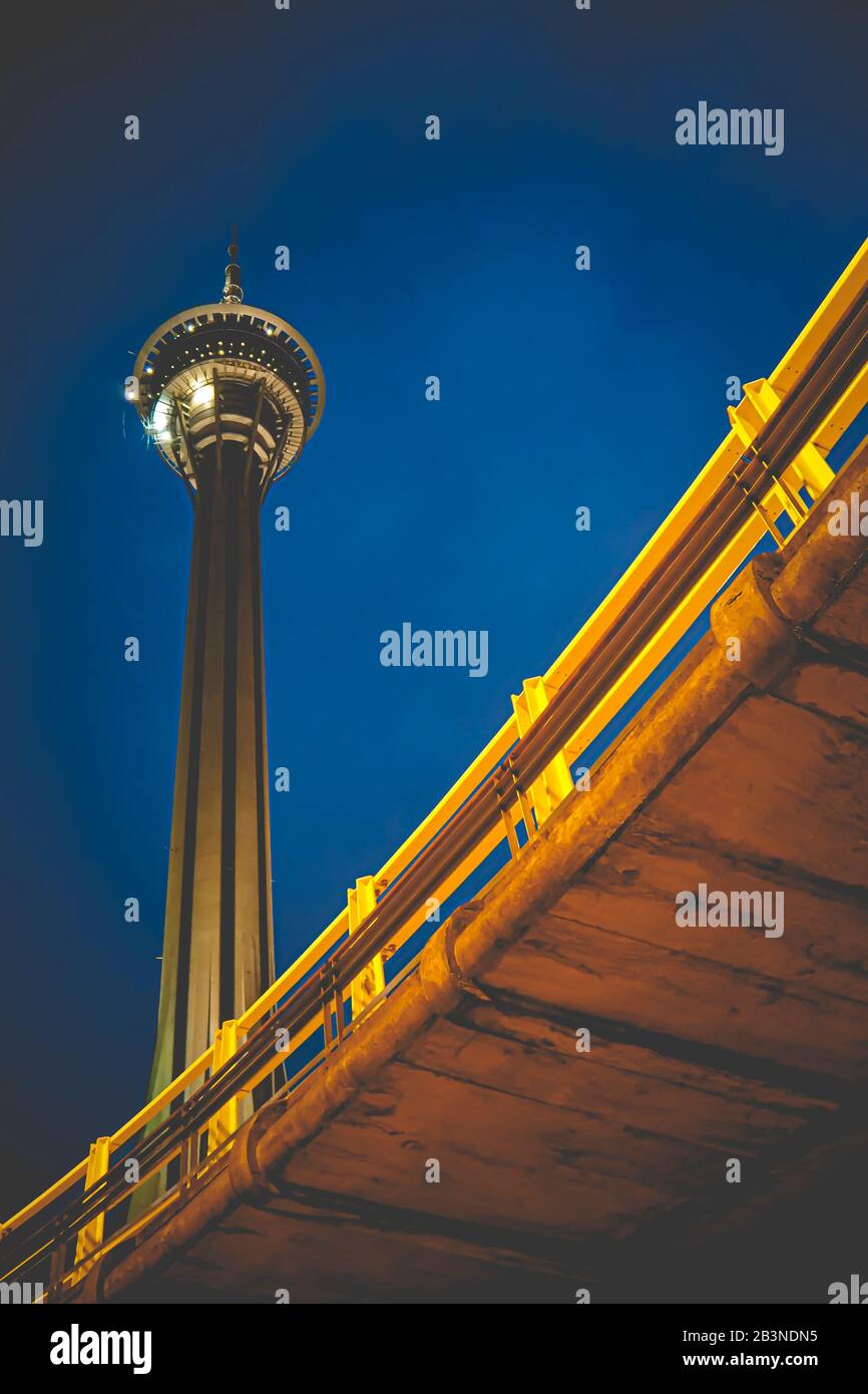 Night View of Macau Tower in Twilight Time Macau Tower Convention and ...