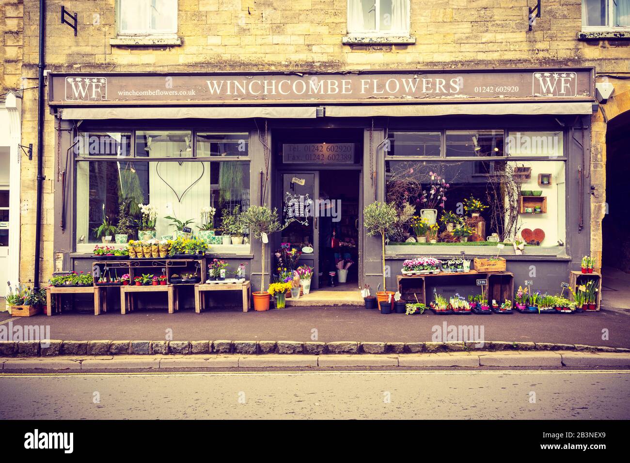 Winchcombe flower shop hi-res stock photography and images - Alamy