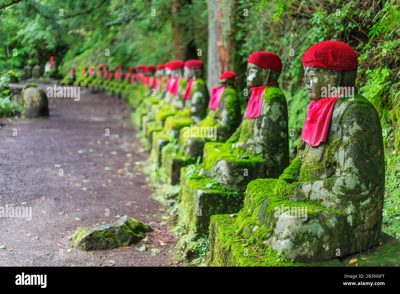 Narabi jizo temple guardian statues, Nikko, UNESCO World Heritage Site ...