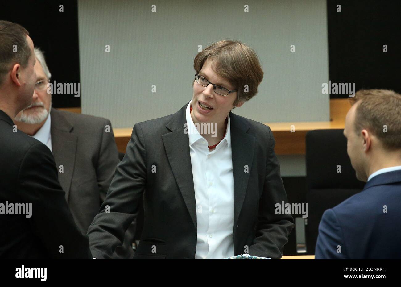 Berlin, Germany. 05th Mar, 2020. Ulrike Lemke, judge, takes the ...