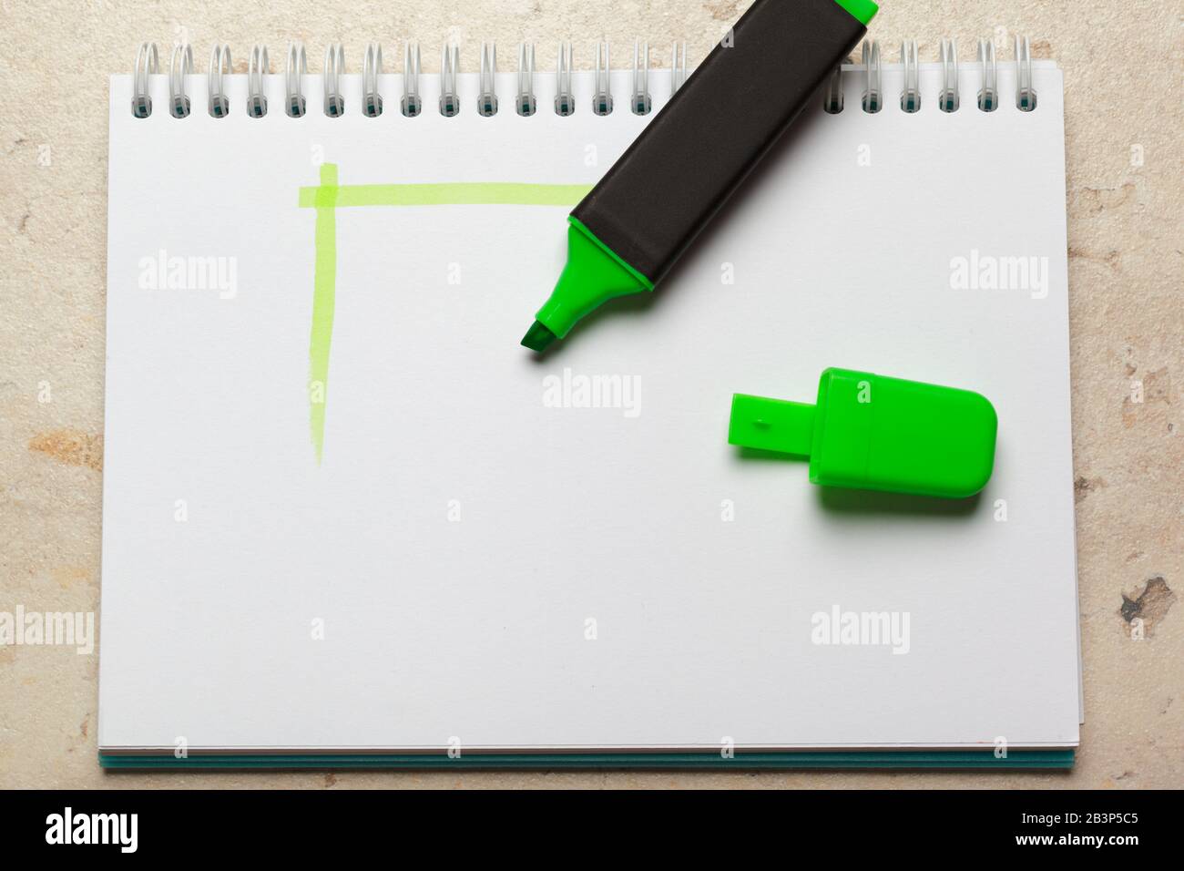 Green highlighter on notepad with drawn green color mark close up Stock ...