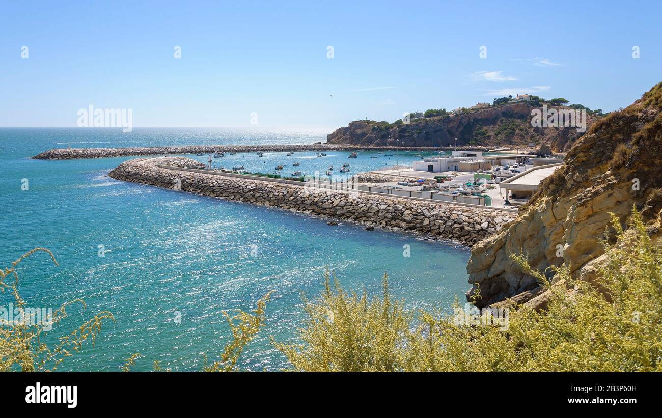 Albufeira marina harbour algarve hi-res stock photography and images ...