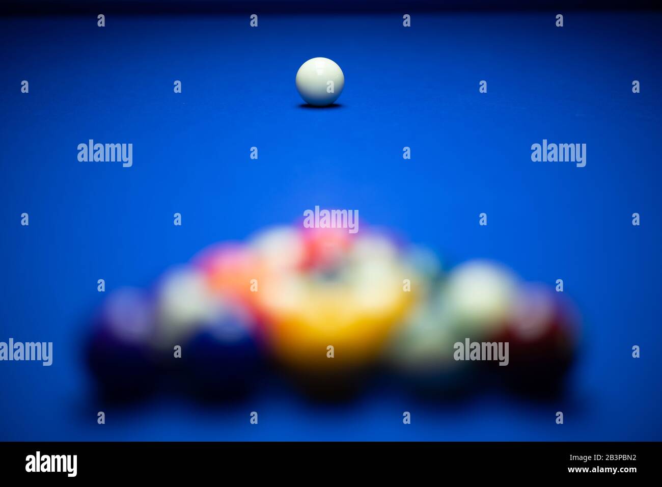 Pool table ball set up hi-res stock photography and images - Alamy