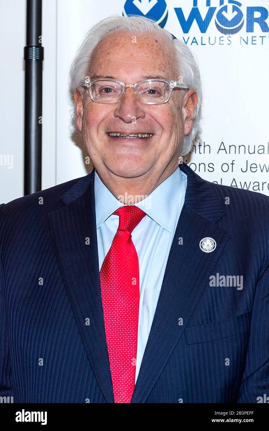 David friedman portrait hi-res stock photography and images - Alamy