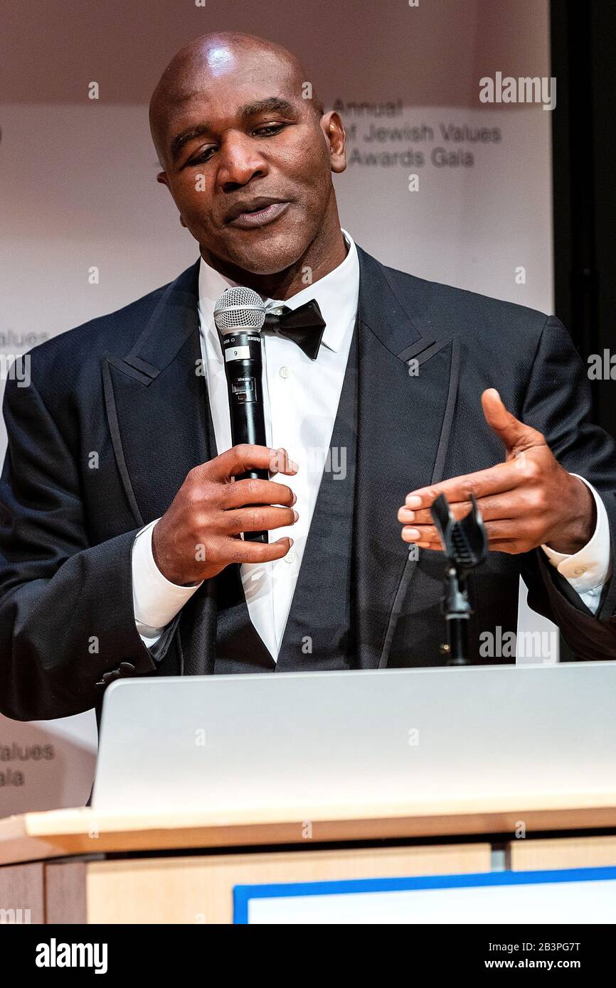 New York, NY, USA. 3rd Mar, 2020. Evander Holifield at arrivals for ...