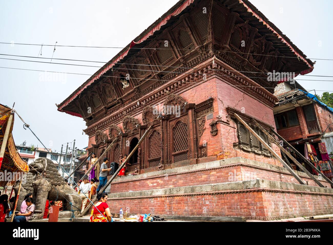Mahadev Parvati Temple at Durbar Square in Kathmandu, Nepal Stock Photo ...