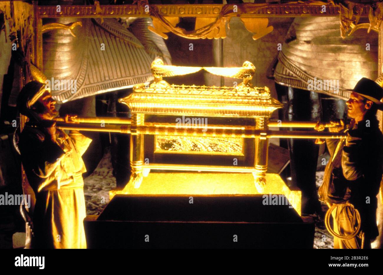 Indiana jones raiders of the lost ark hi-res stock photography and ...