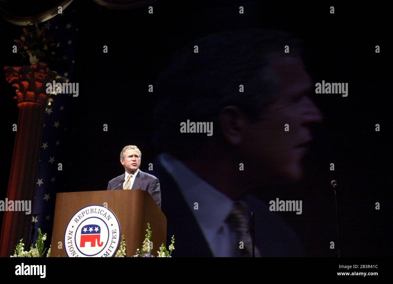 Speech logo hi-res stock photography and images - Alamy