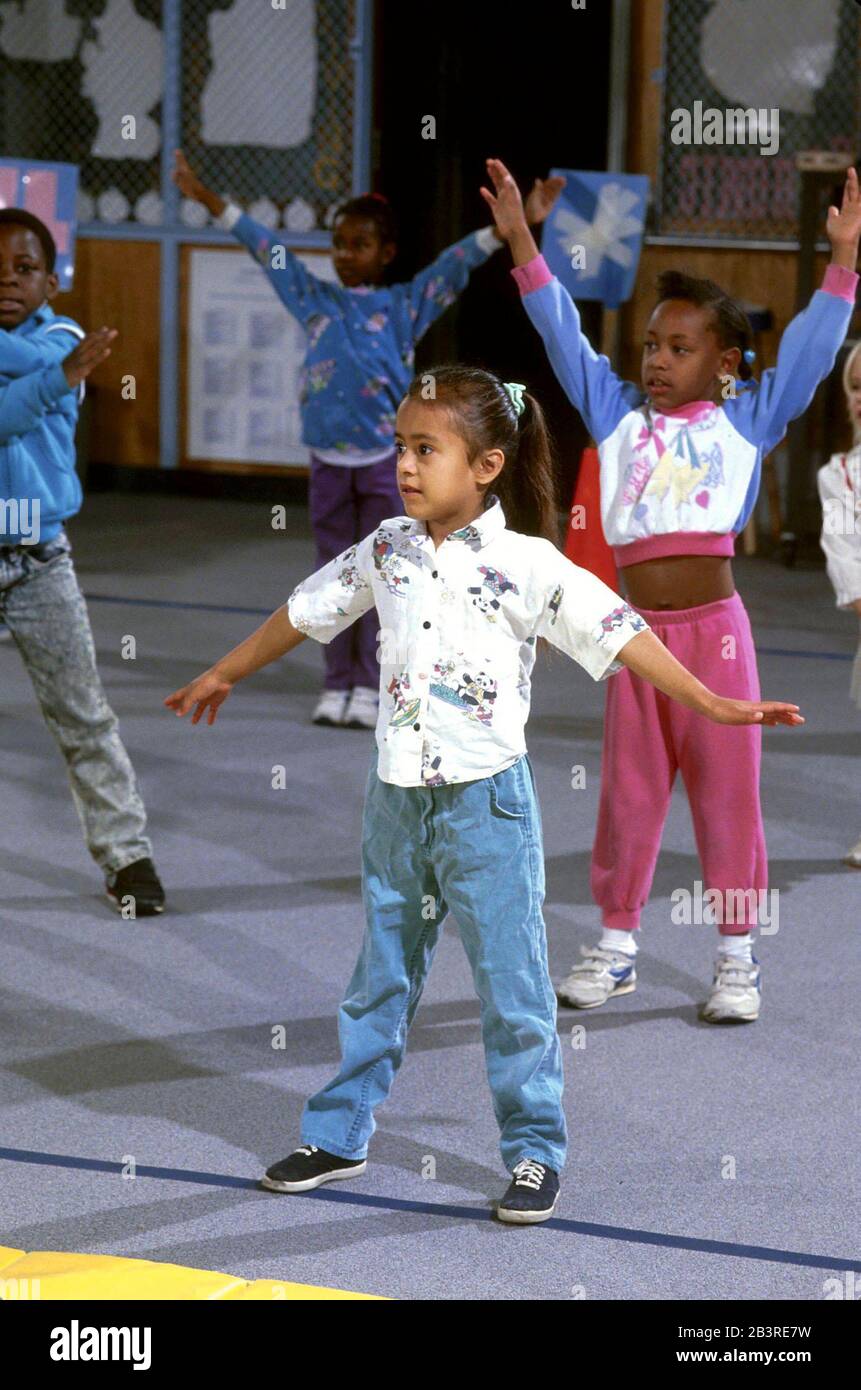 Phys ed stretch stretching hi-res stock photography and images - Alamy