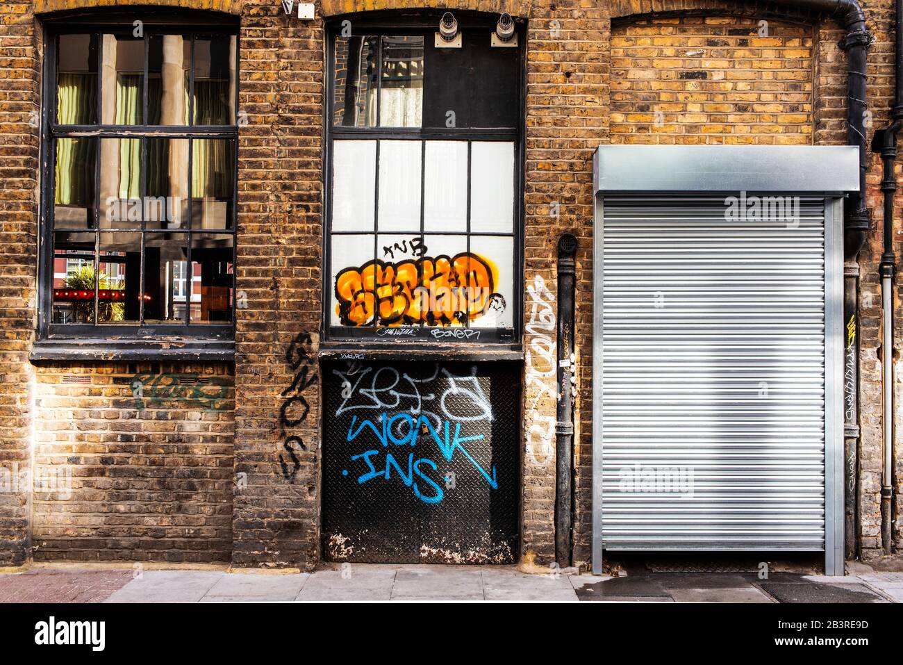 Gentrification de shoreditch hi-res stock photography and images - Alamy