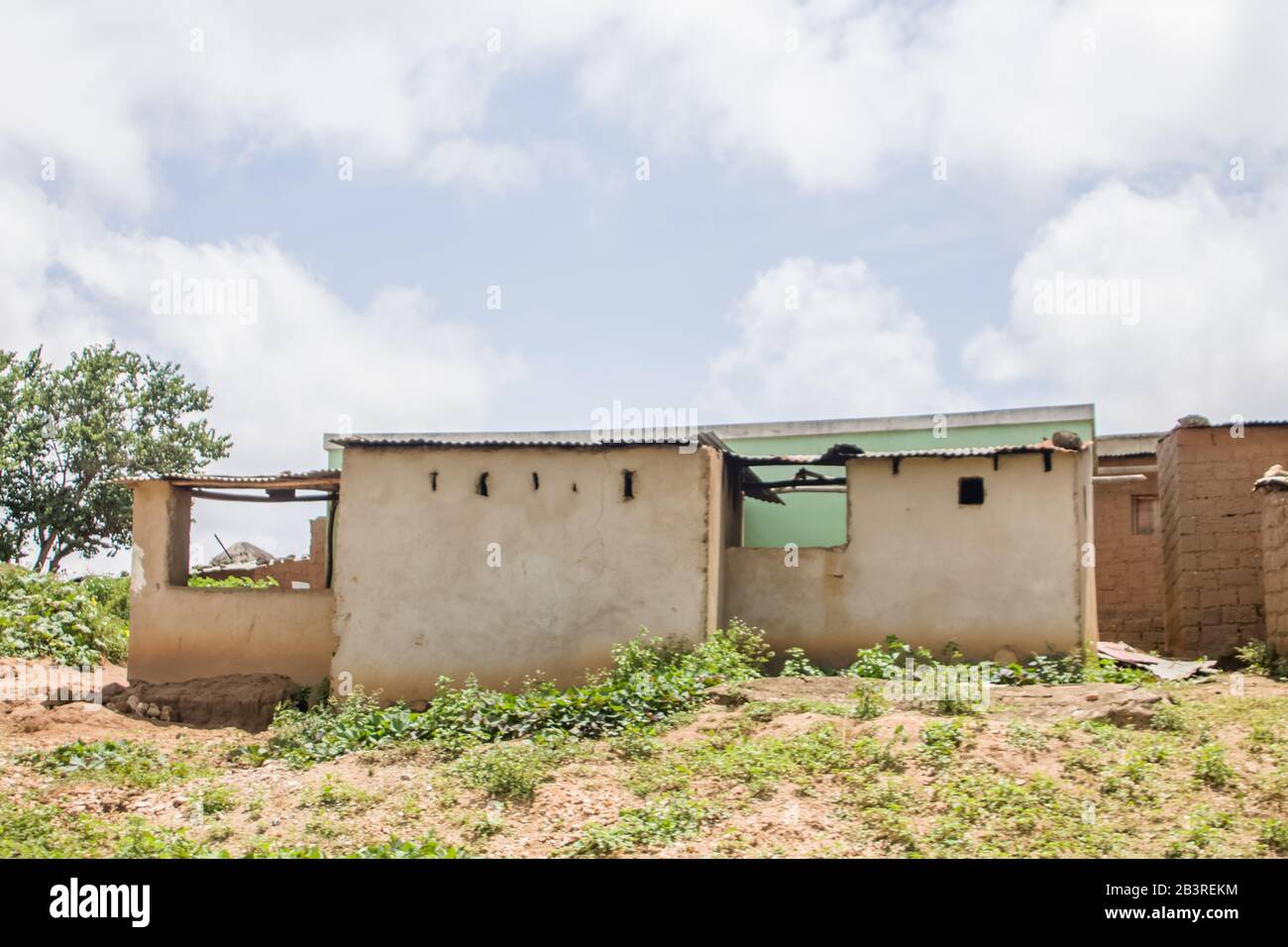 Kwanza sul hi-res stock photography and images - Alamy