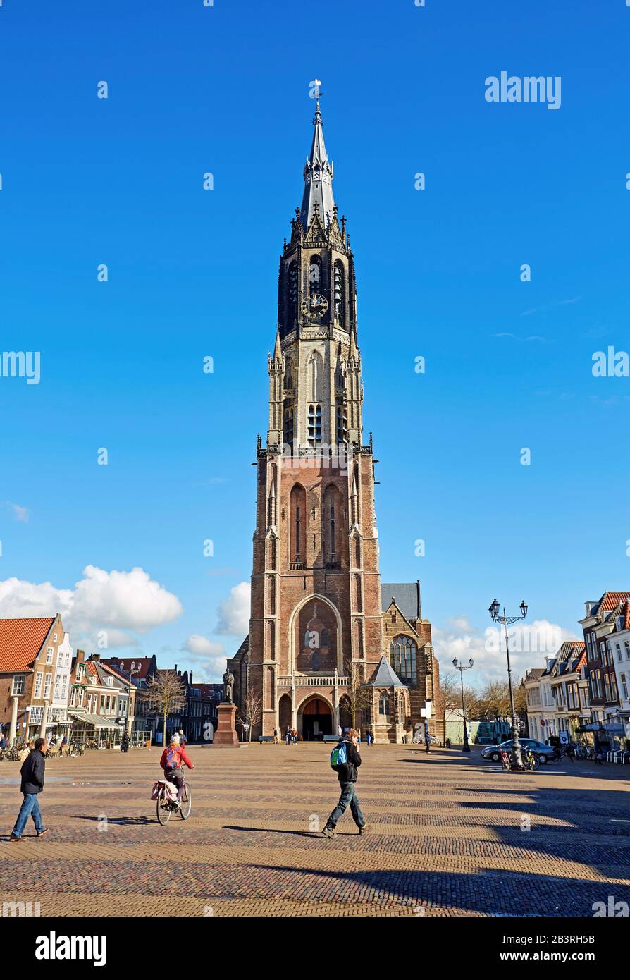 Nieuwe Kerk (New Church) 15th Century church in the Market square of ...