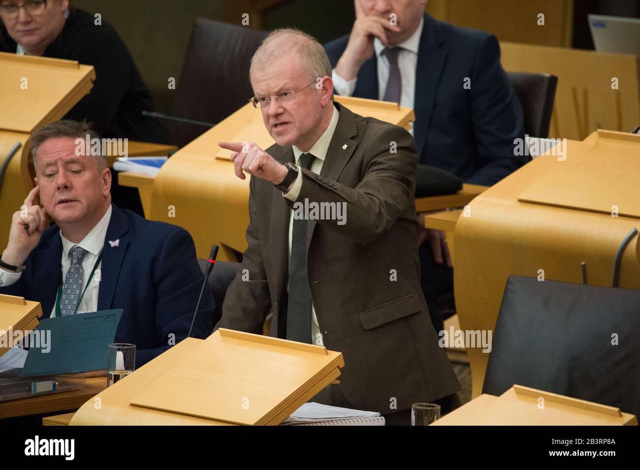 John mason in the chamber hi-res stock photography and images - Alamy