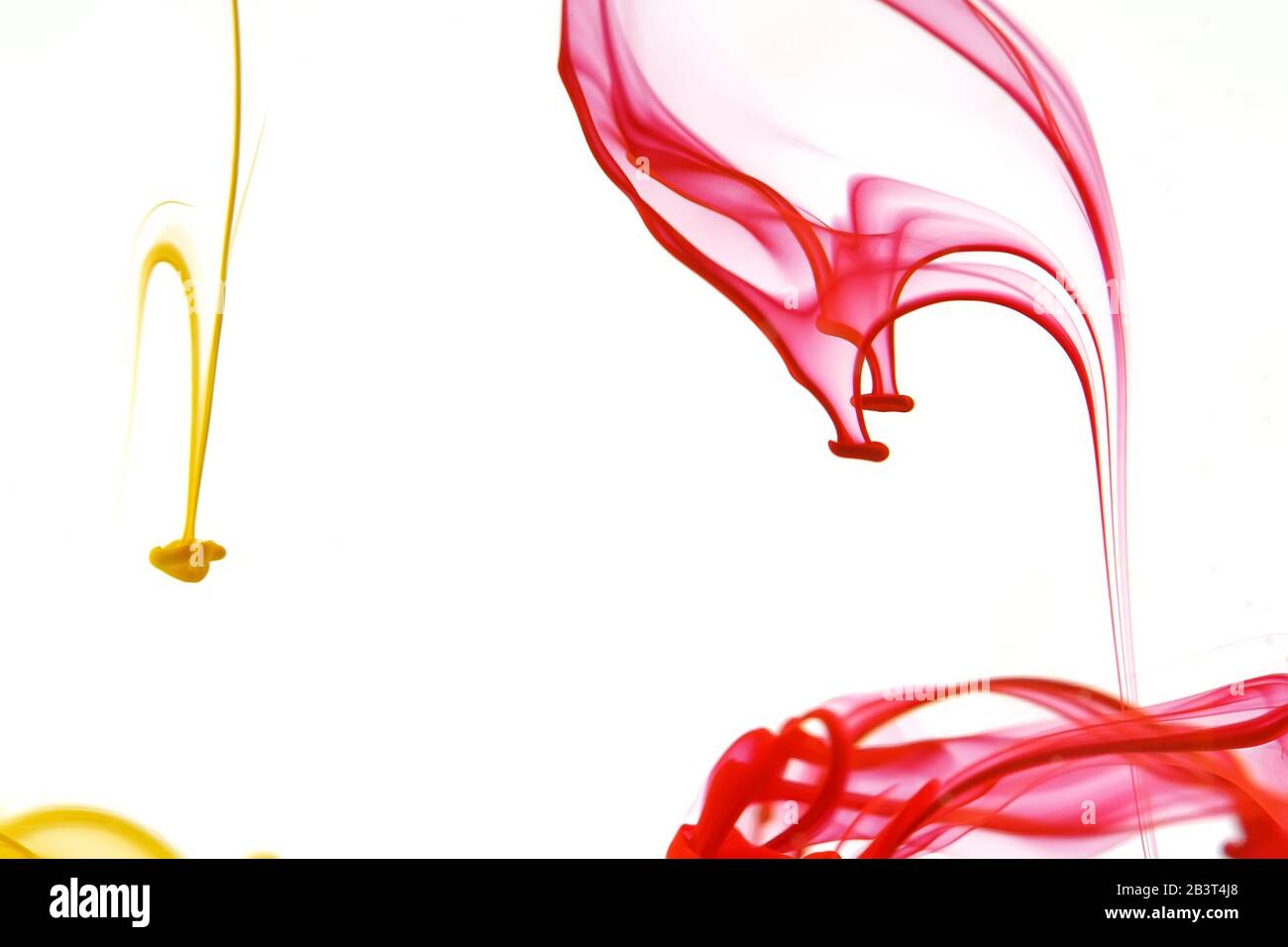 acrylic ink in water abstract texture Stock Photo - Alamy