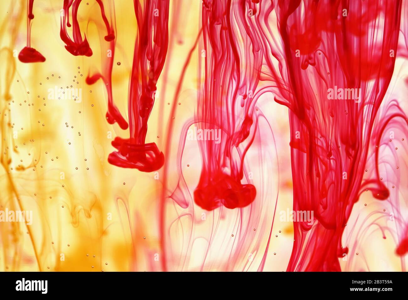 acrylic ink in water abstract texture Stock Photo - Alamy