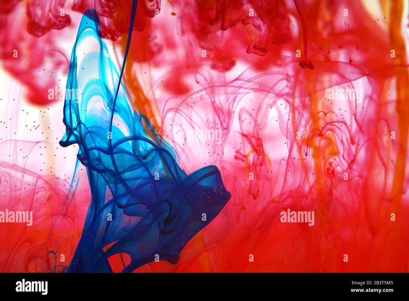 acrylic ink in water abstract texture Stock Photo - Alamy