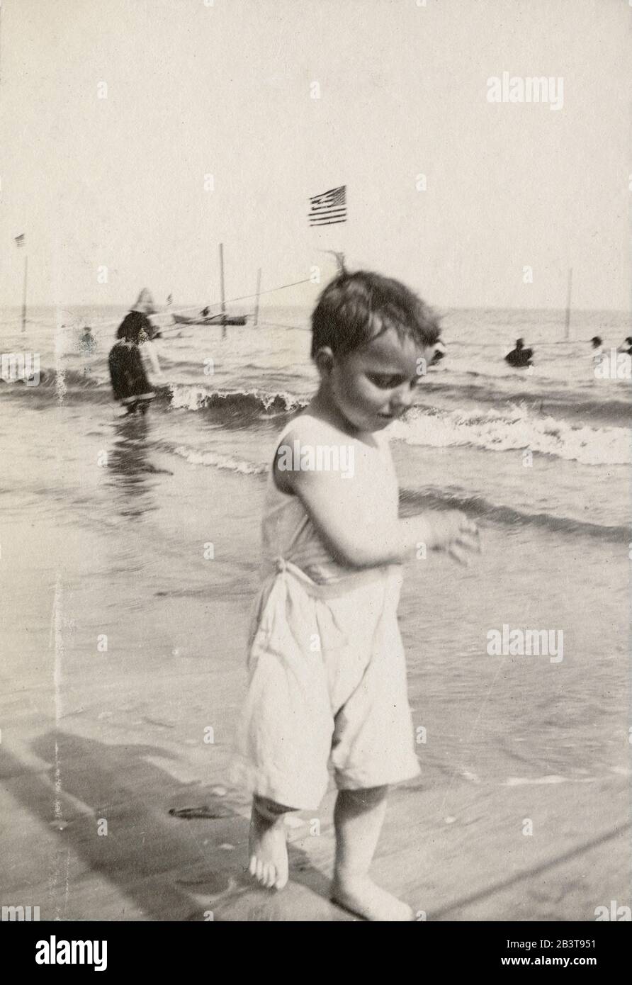 Victorian swimming hi-res stock photography and images - Alamy