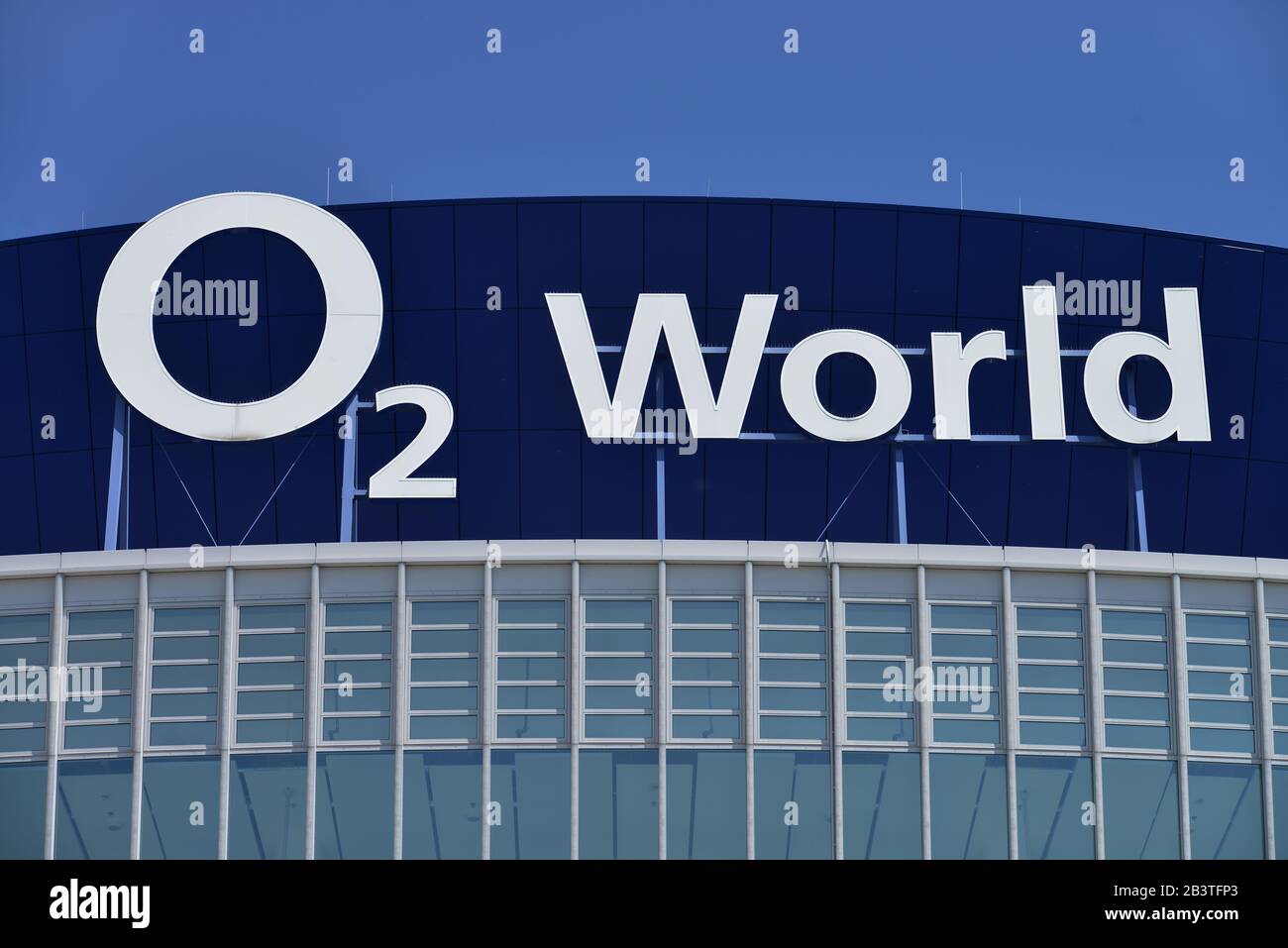 02 World, O2-Platz, Friedrichshain, Berlin, Deutschland Stock Photo - Alamy