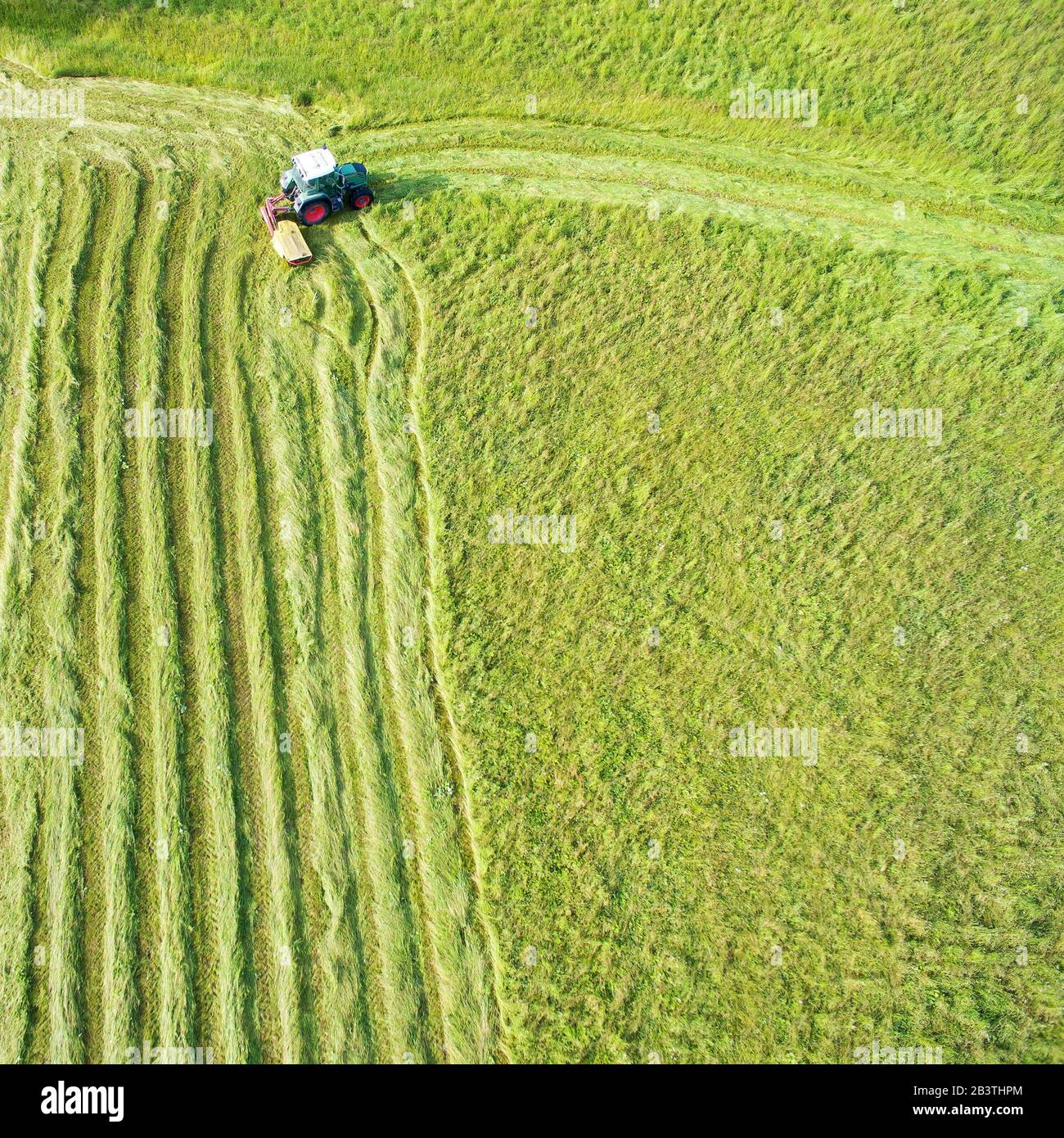 Drone aerial view of tractors hi-res stock photography and images - Alamy