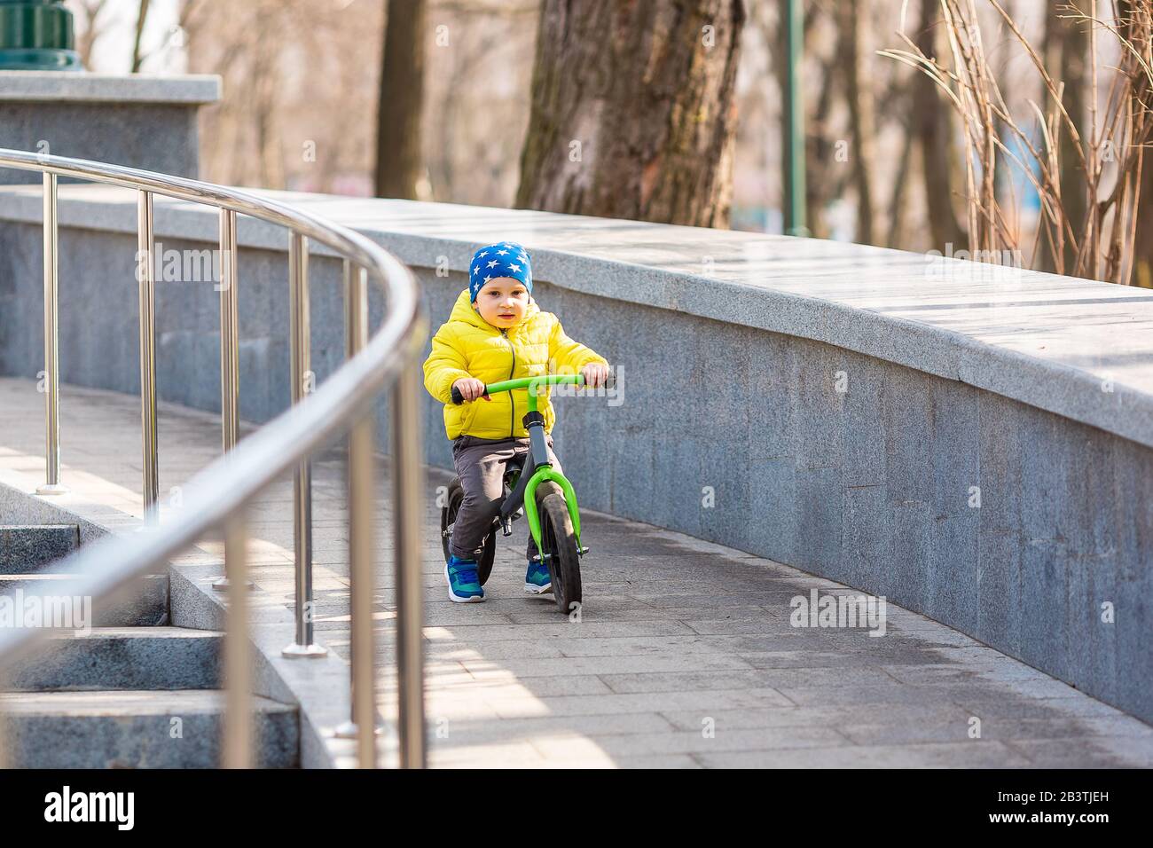 Boy run cycle hi-res stock photography and images - Alamy