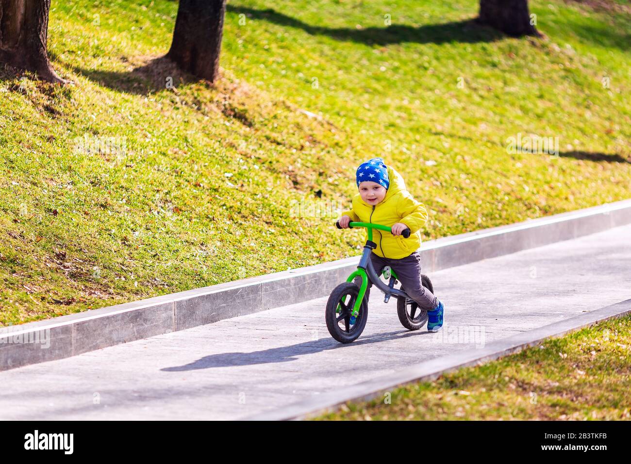 Boy run cycle hi-res stock photography and images - Alamy