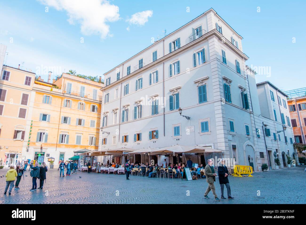 Piazza di santa maria hi-res stock photography and images - Alamy