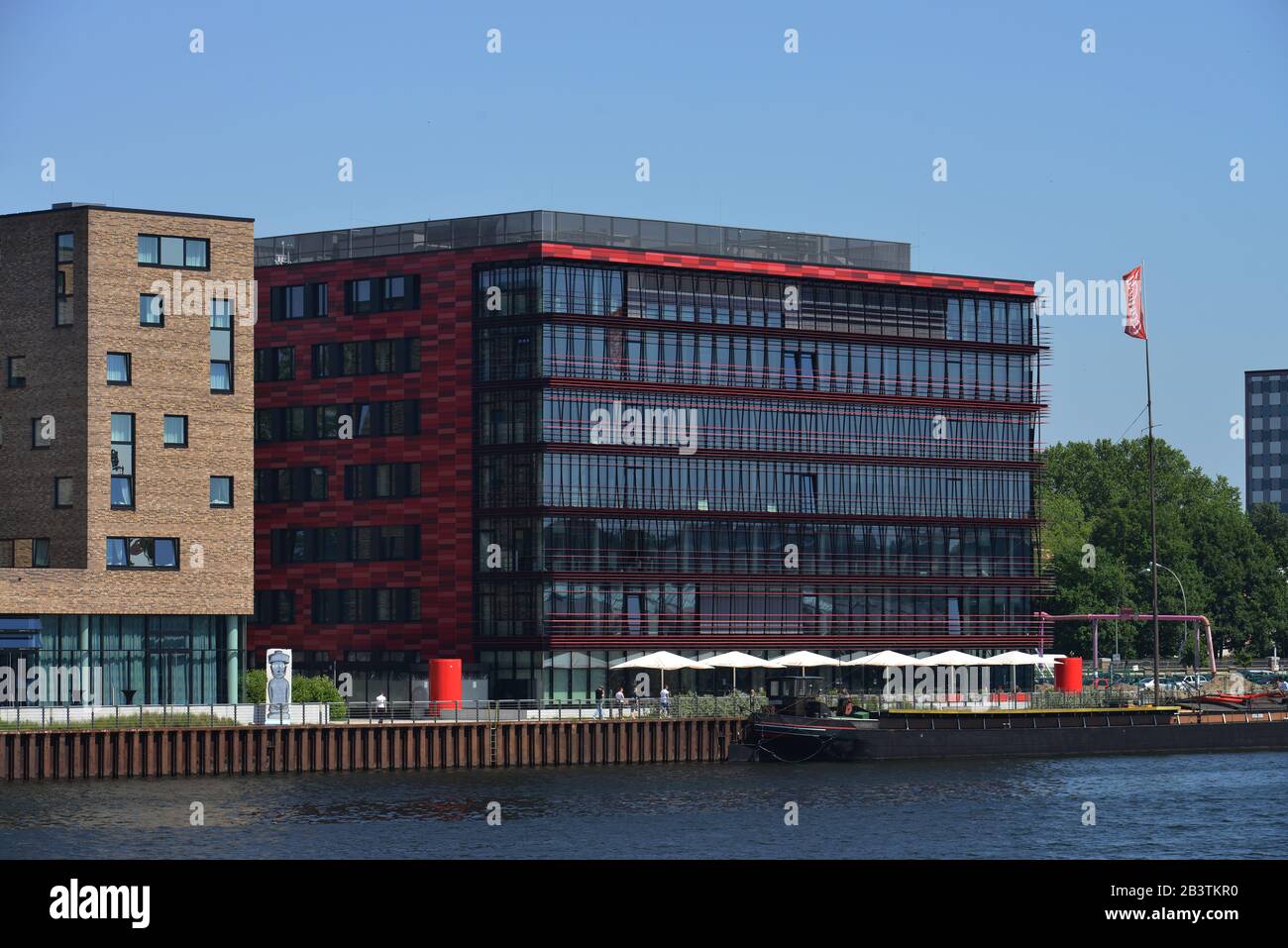Coca Cola Haus, Osthafen, Friedrichshain, Berlin, Deutschland Stock ...