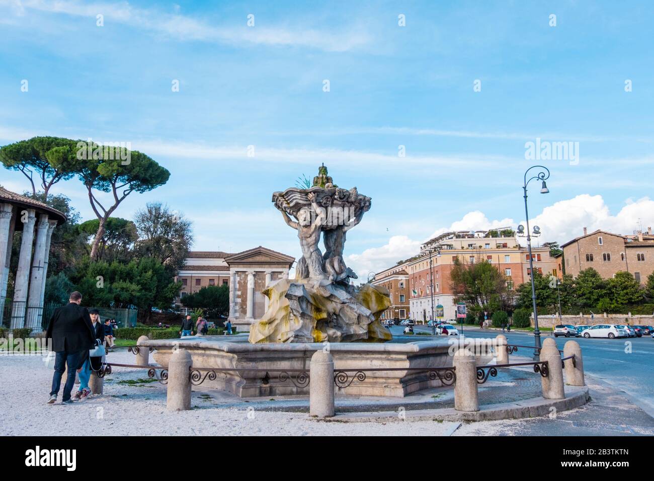 Bocca della verita fountain rome hi-res stock photography and images ...
