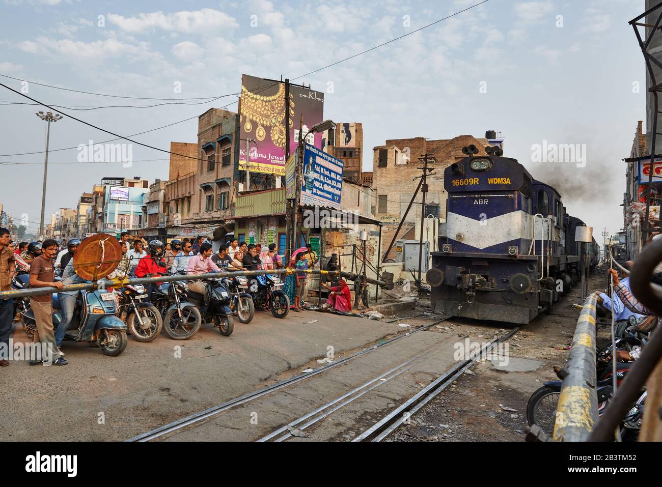 Indian railway crossing hi-res stock photography and images - Alamy