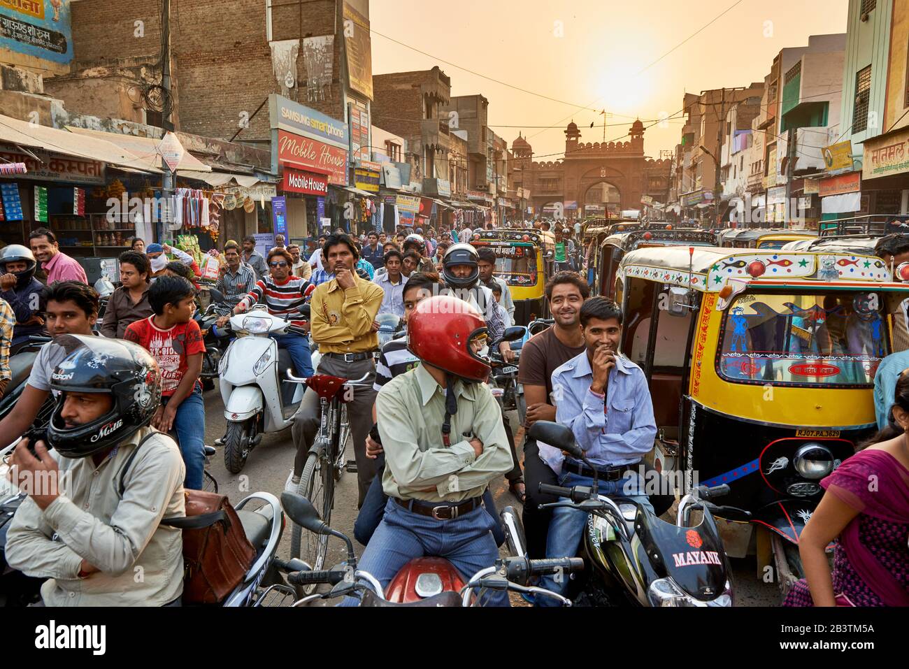 Indian railway crossing hi-res stock photography and images - Alamy