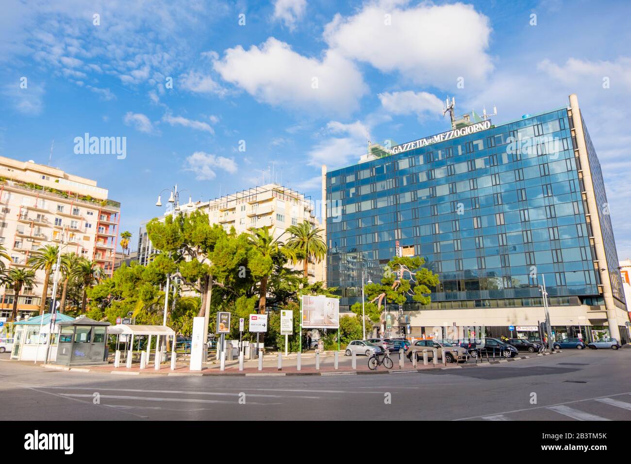 Street view bari italy hi-res stock photography and images - Alamy